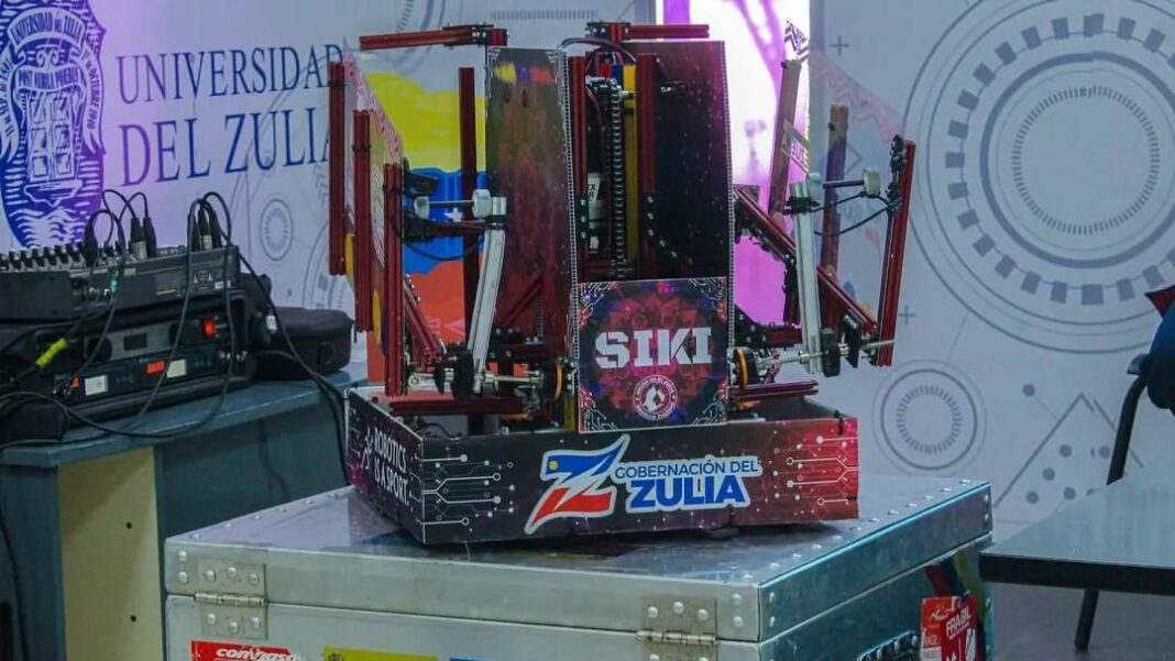 Notiprensa DigitalPresentan «Siki» el robot venezolano que encenderá el ...