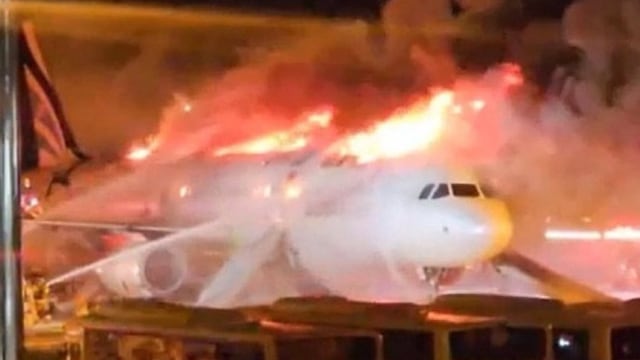 Notiprensa DigitalAvión de Air Busan se incendia en el aeropuerto de Gimhae en Corea del Sur