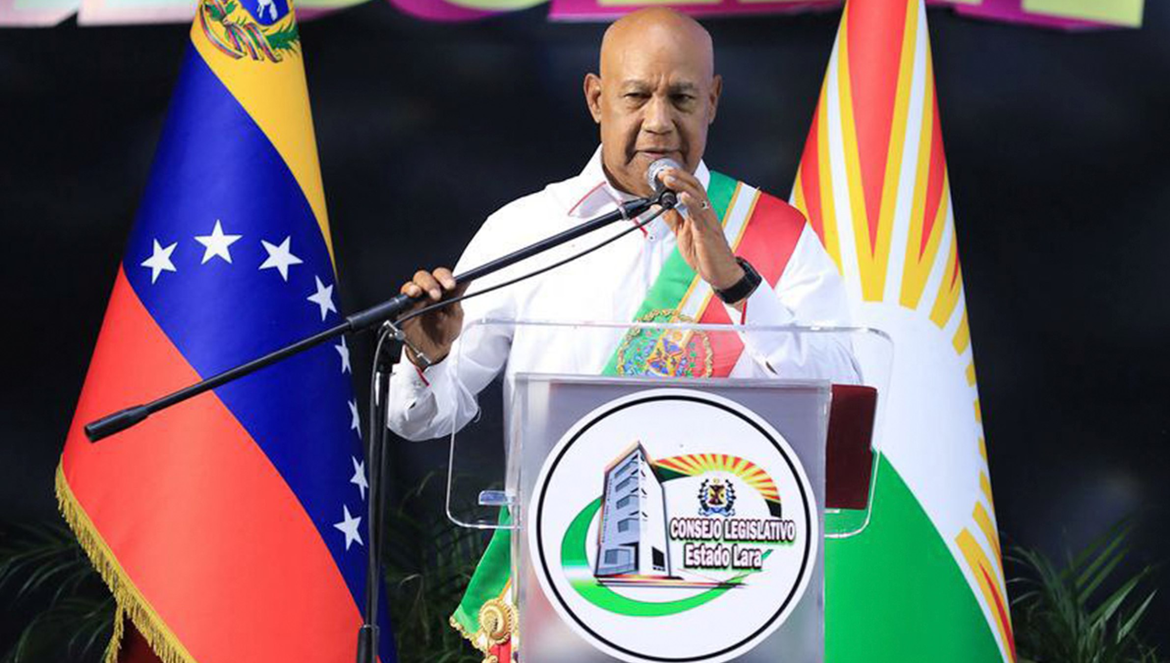 Notiprensa DigitalGobernador de Lara Luis Reyes Reyes anuncia su tren ...