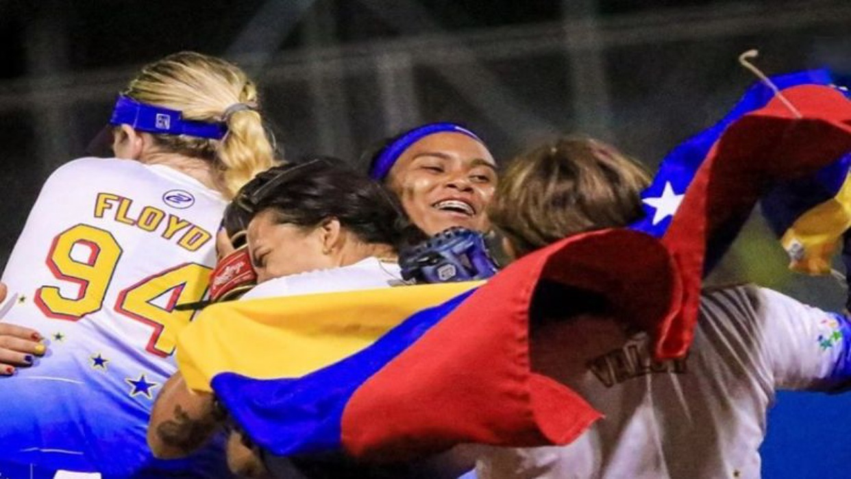 Notiprensa DigitalSelección venezolana de sóftbol femenino clasifica a ...